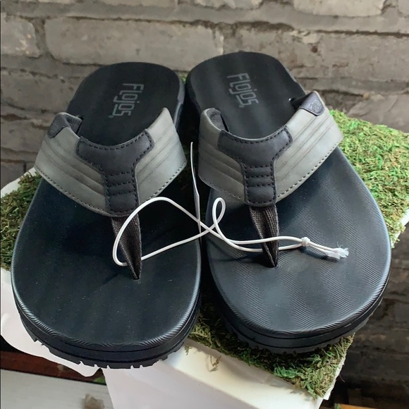 Flojos | Shoes | Nwt Mens Comfort Flojos Thong Flip Flop Sandal | Poshmark